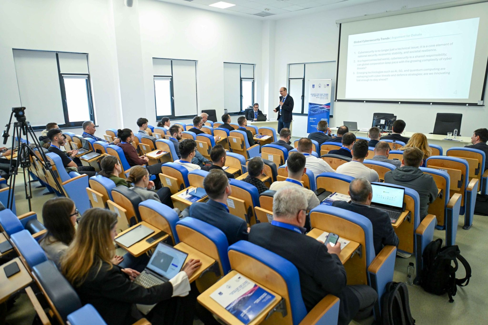 „Advanced Cyber Range Training for Maritime Cyber Resilience ...